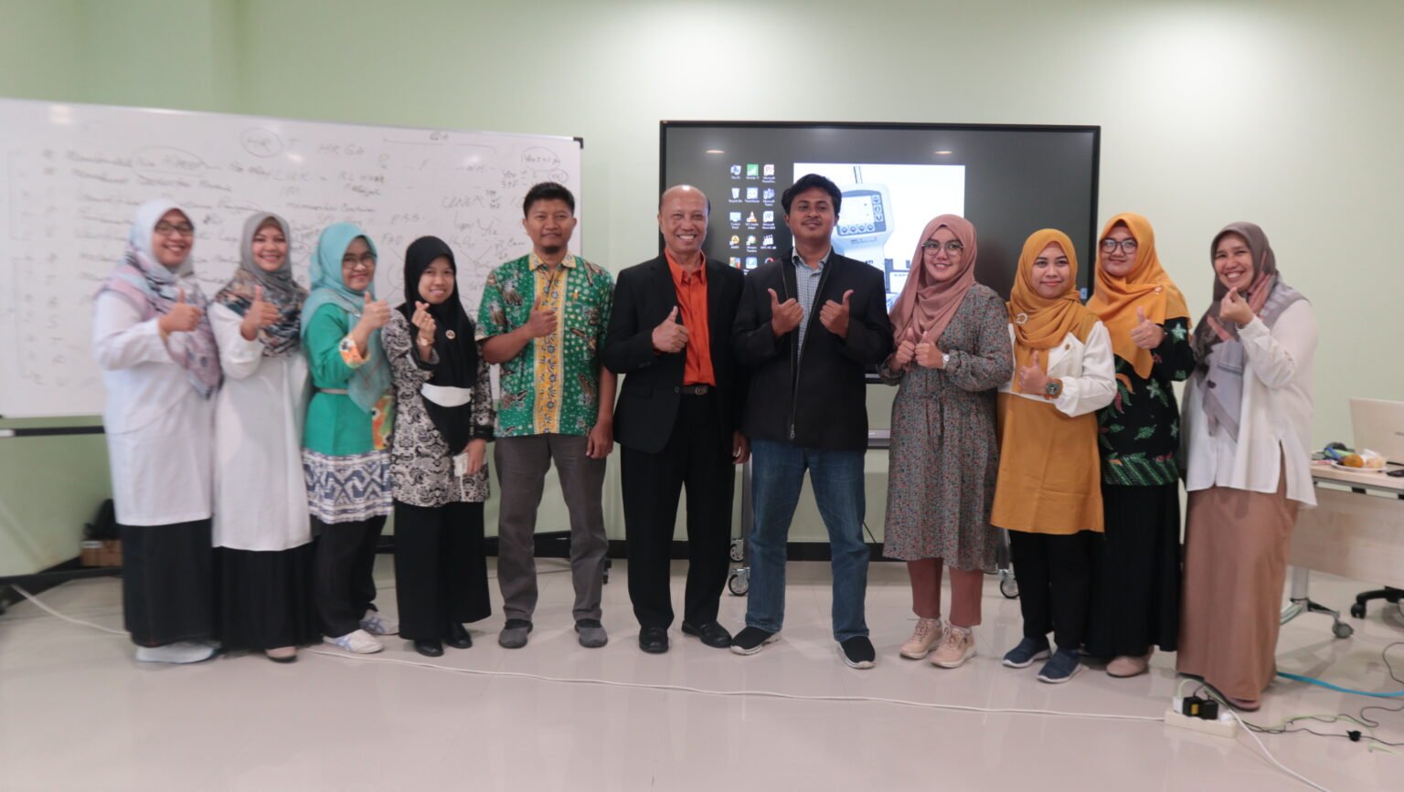 Training Pembuatan Material Safety Data Sheet (MSDS)